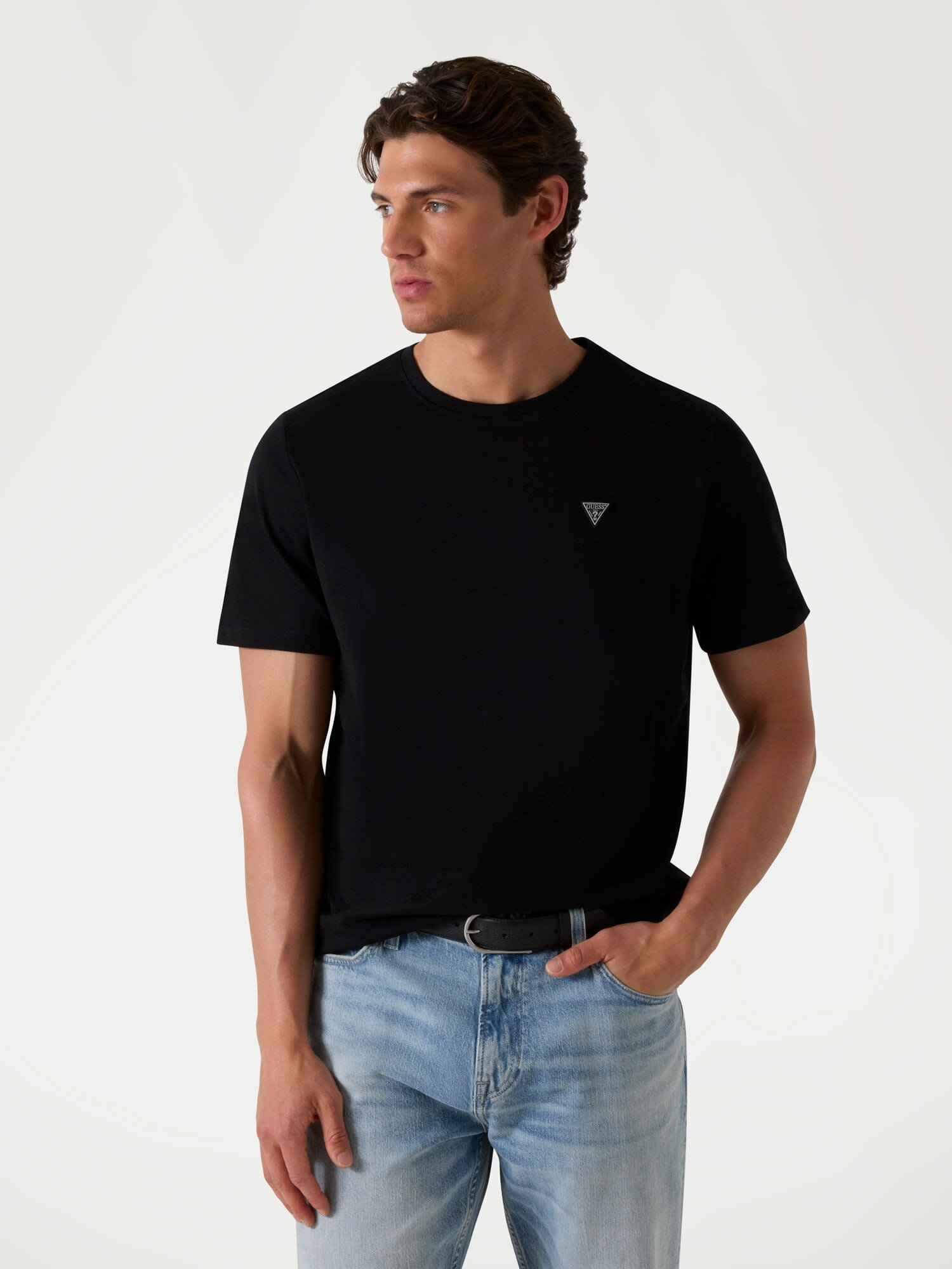 Футболка GUESS Small triangle logo