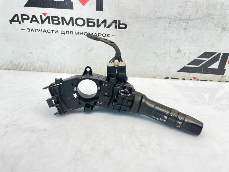 Переключатель поворотов Hyundai Solaris 2013 934101R530 RB G4FC (с пробегом)