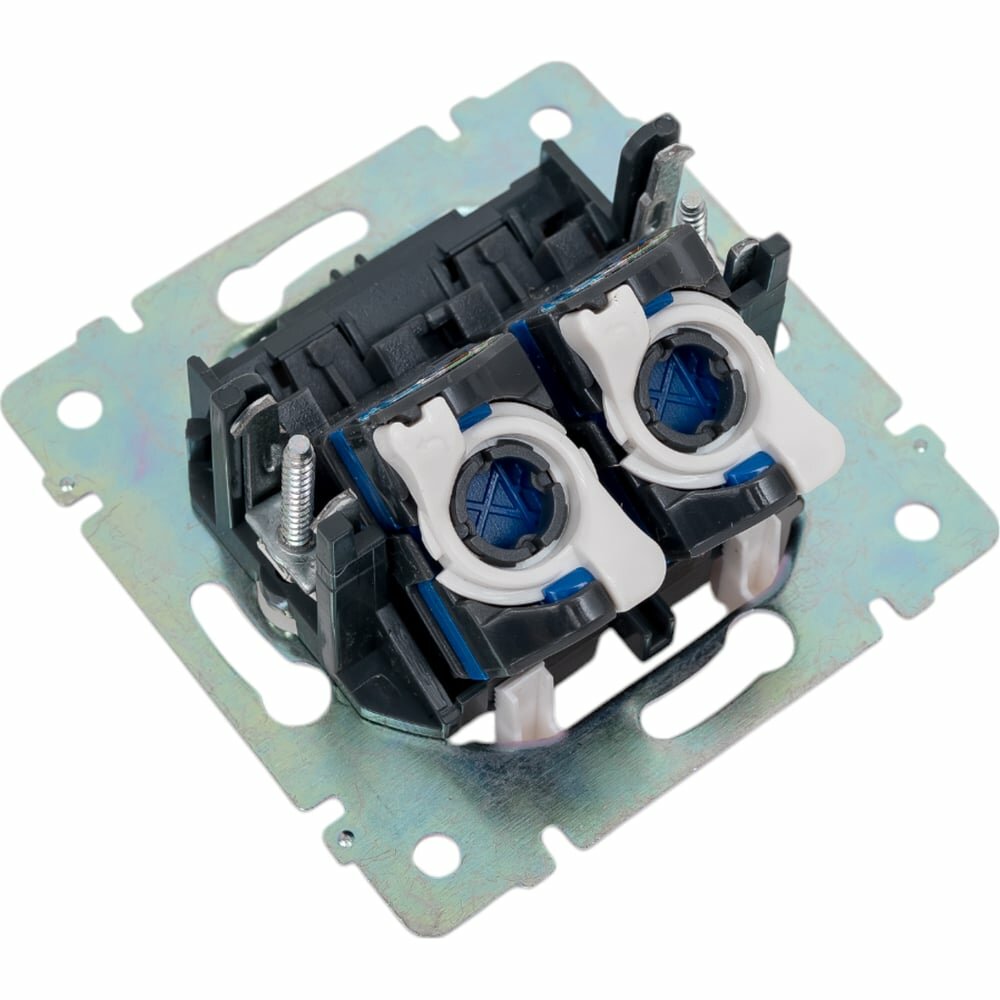 Розетка Legrand компьютерная двойная RJ45 категория 6 UTP Legrand Valena с захватами белый 774247 — фото 1