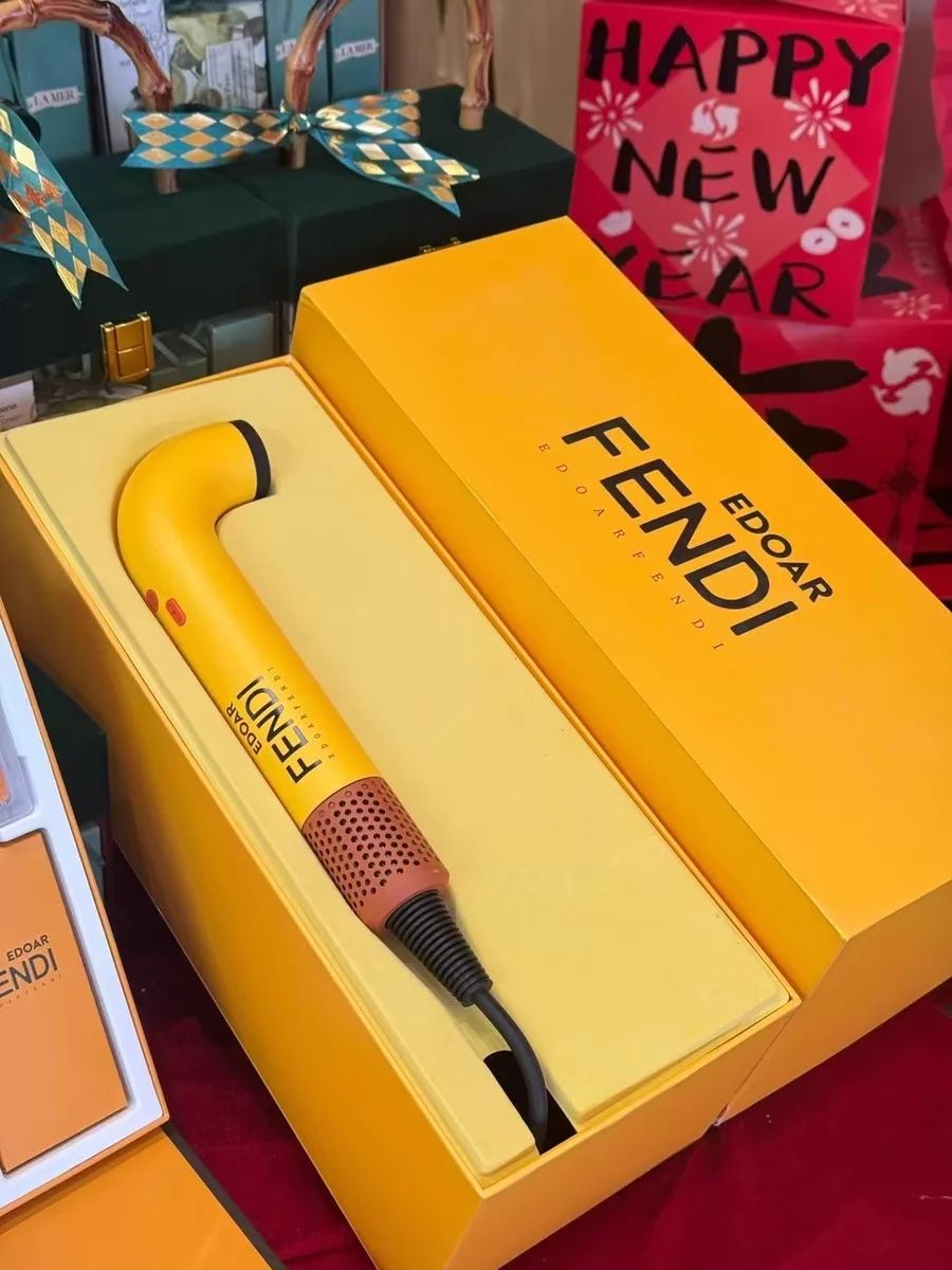 Fendi Фен для волос 芬迪弯曲电吹风 1800 Вт, скоростей 2, кол-во насадок 3, желтый