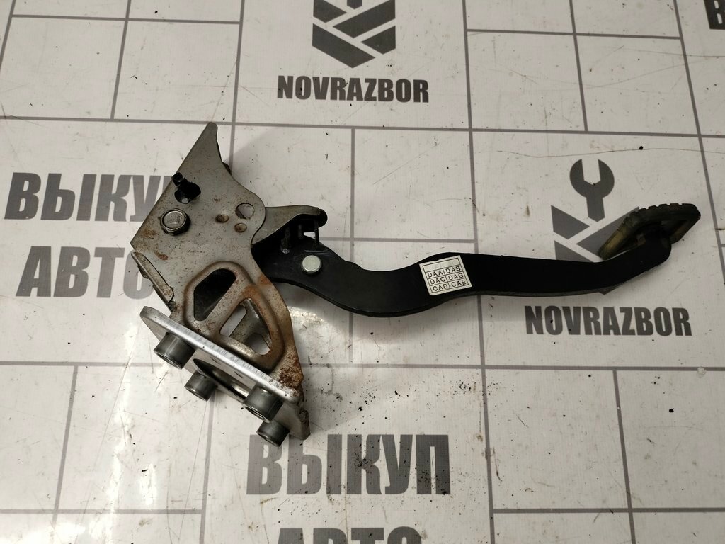 Педаль тормоза Kia Cerato 2004-2008
