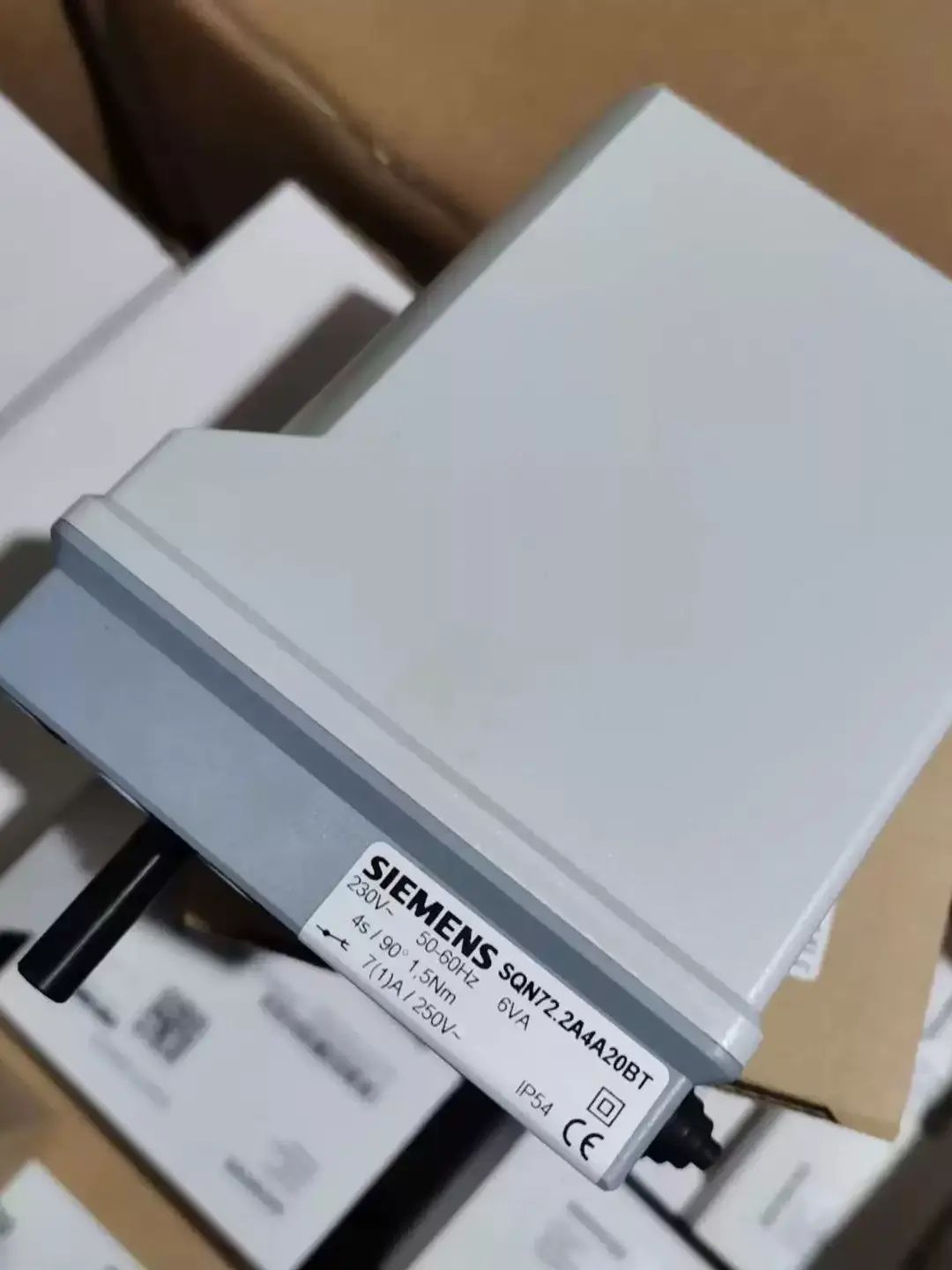 Сервопривод Siemens SQN72.2A4B20, электромеханический привод воздушной заслонки для промышленных горелок
