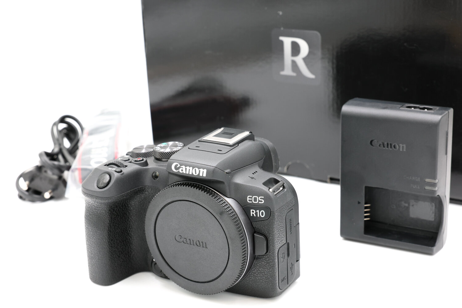 Беззеркальный фотоаппарат Canon EOS R10 Body