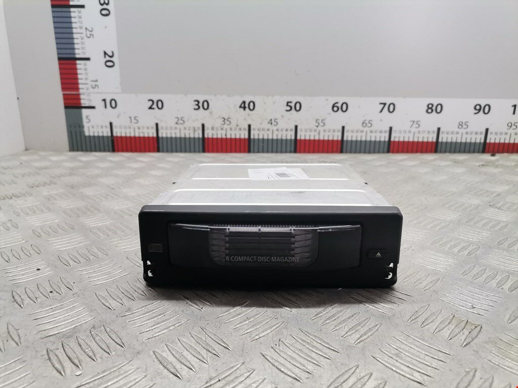 Чейнджер компакт дисков BMW 5-Series (E60/E61) 65126986081 арт. 2278285