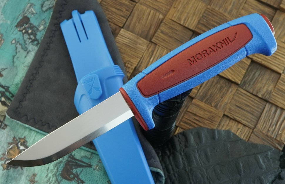 Лимитированный нож Morakniv Basic 546 LTD Edition 2025