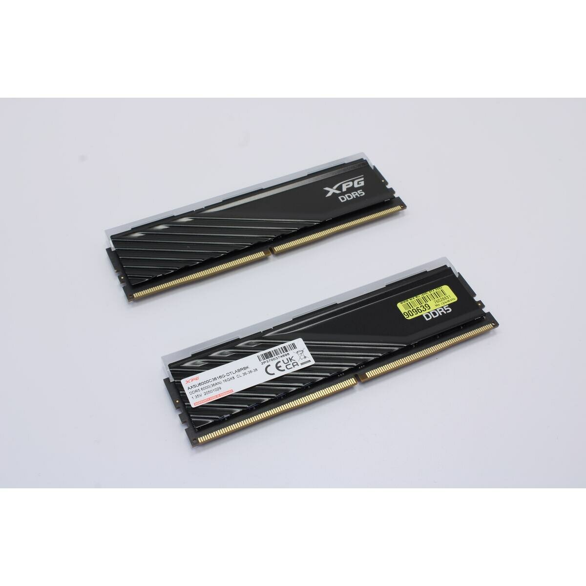 ADATA XPG Lancer Blade RGB DDR5 DIMM 32Gb KIT 2*16Gb CL36