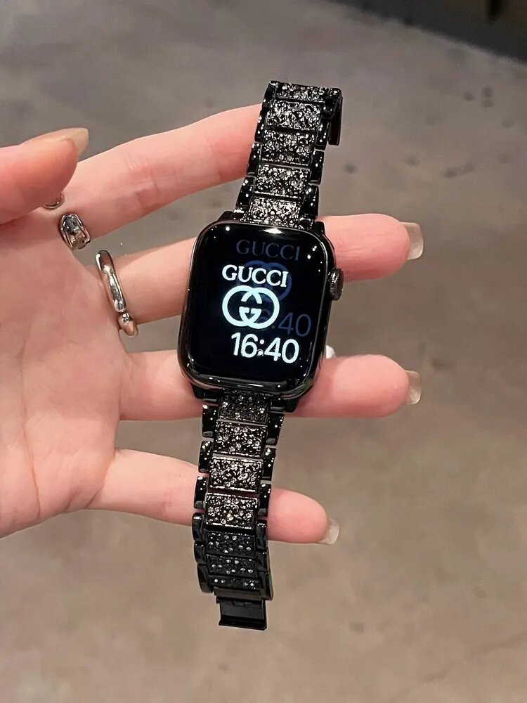 Металлический ремешок для Apple Watch 10-11 46 мм/ Series 1-9, SE, Ultra 1 и 2, 42 мм, 44 мм, 45 мм, 49 мм/ SE 3 44мм, со стразами браслет