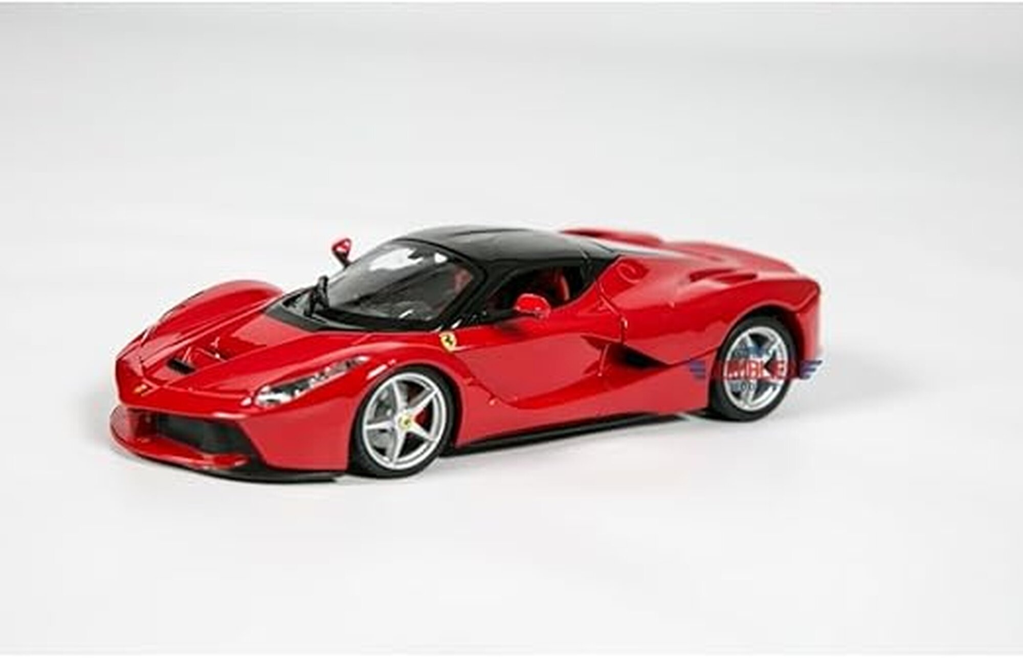 Игрушечный транспорт Bburago- Машинка La Ferrari, 1:18 - 18-16001