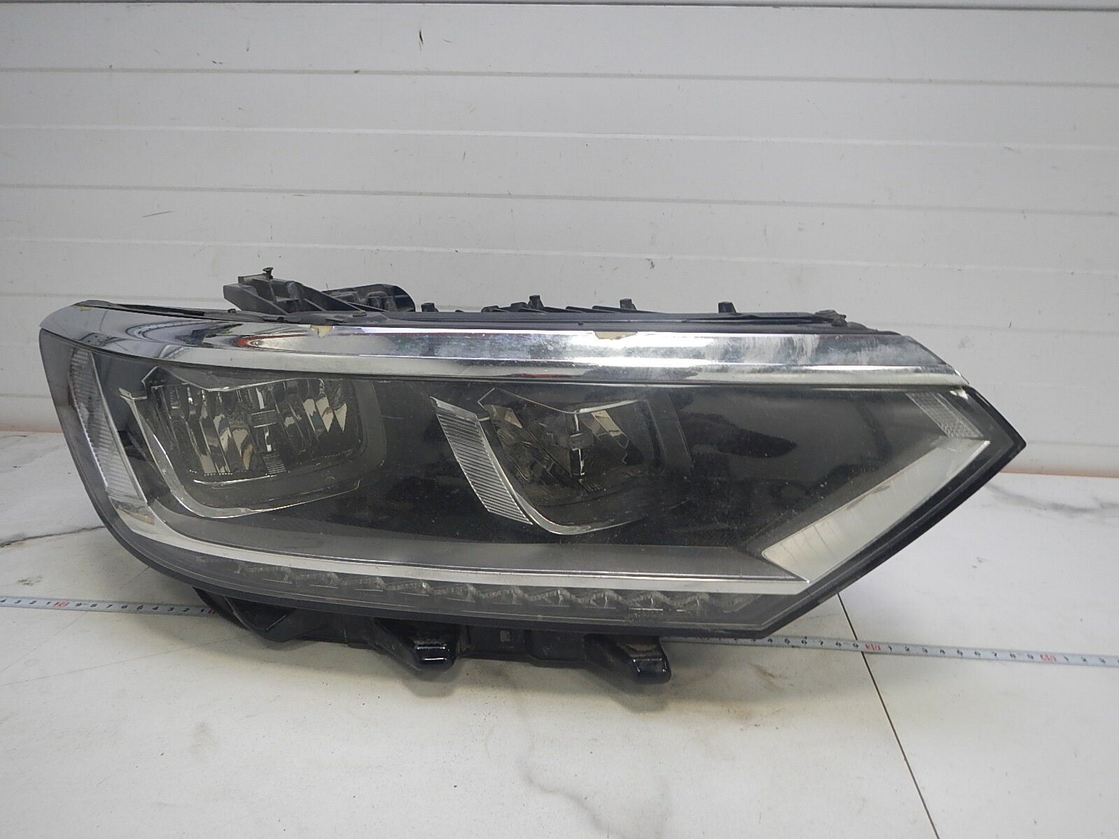 Б/У Фара правая, Volkswagen (Фольксваген)-PASSAT B8 (15-) VOLKSWAGEN PASSAT B8 (15-) После ремонта (следы ремонта), Слом...