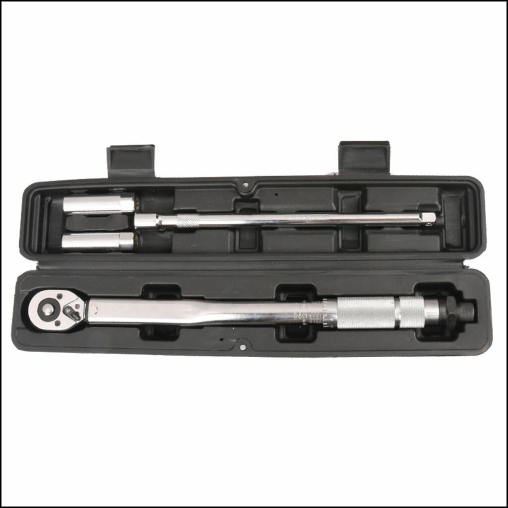 Комплект динамометрического ключа с эксклюзивным гнездом для свечей зажигания 14 и 16 мм, момент затяжки установлен на 5,60 Нм