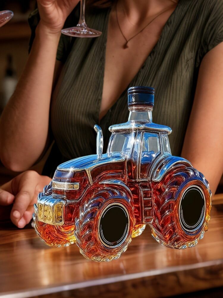 Бутылка Сельскохозяйственный транспортный трактор, 0.3 л, 1 шт