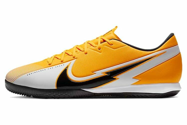 Бутсы Vapor 15 Academy Mercurial Dream Speed