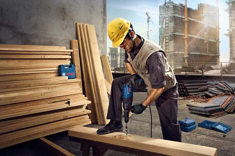 Перфоратор Bosch GBH 240 F патрон: SDS-plus уд:2.7Дж 790Вт (кейс в комплекте)