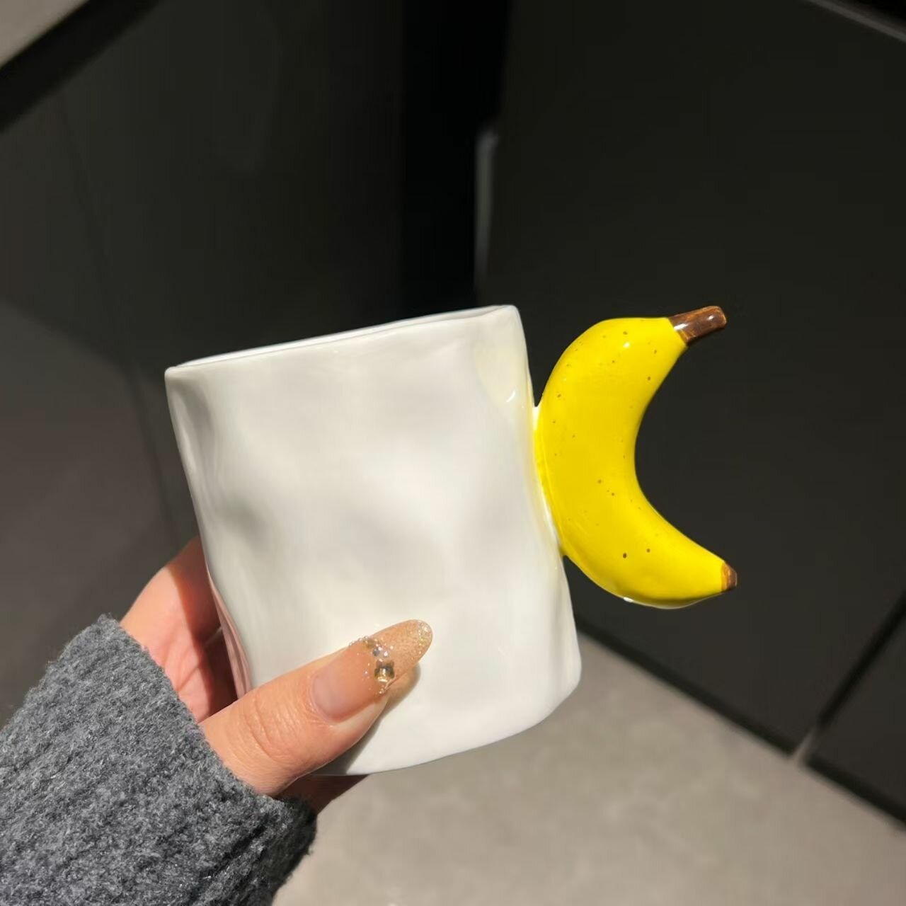 Керамічная кубак з ручкай у форме банана280ML