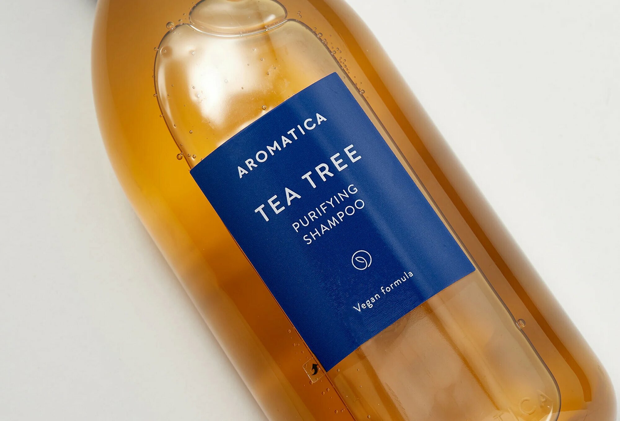 Шампунь для жирной кожи головы с чайным деревом AROMATICA TEA TREE PURIFYING SHAMPOO 400 мл