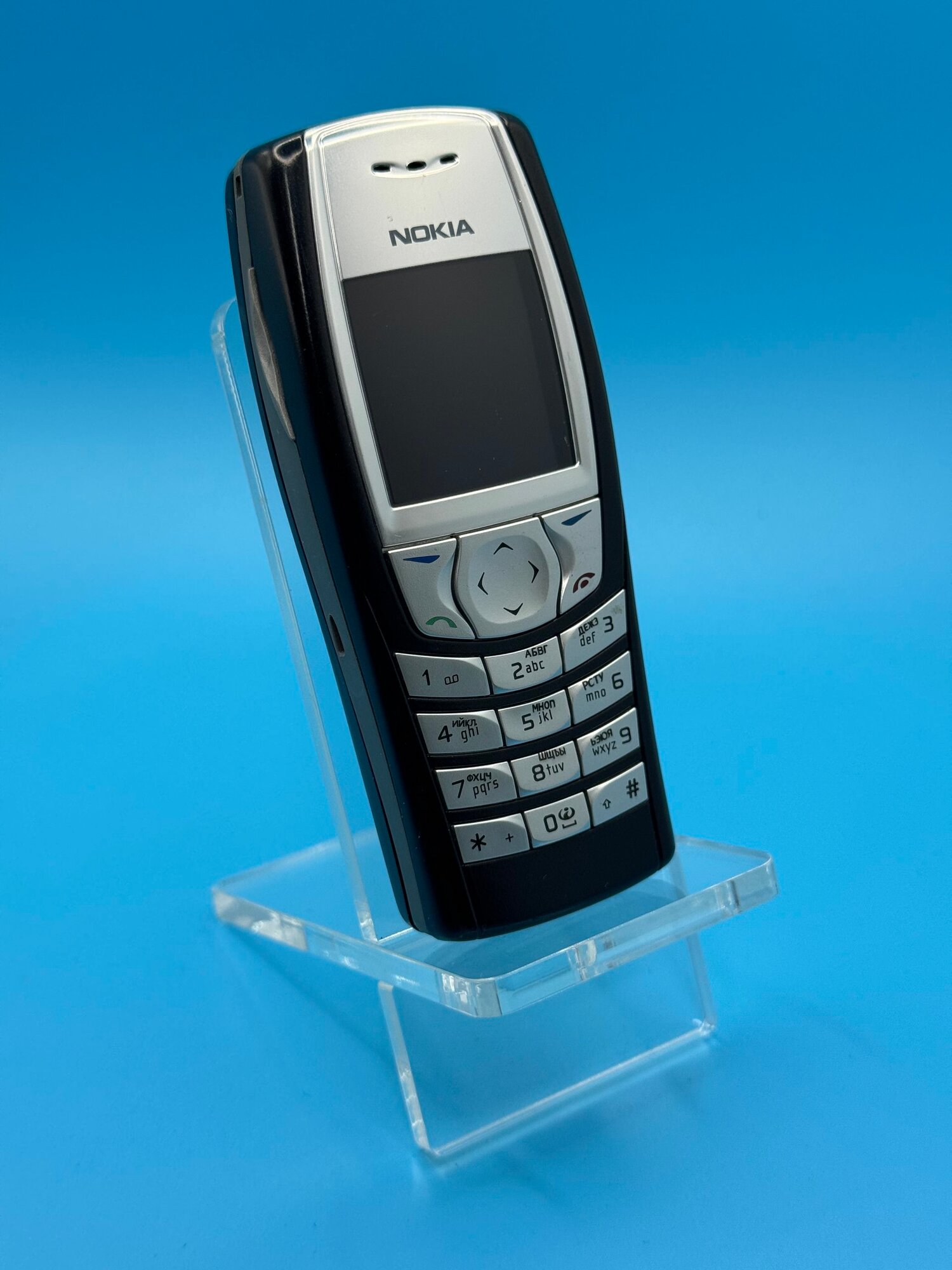 Мобильный телефон Nokia 6610