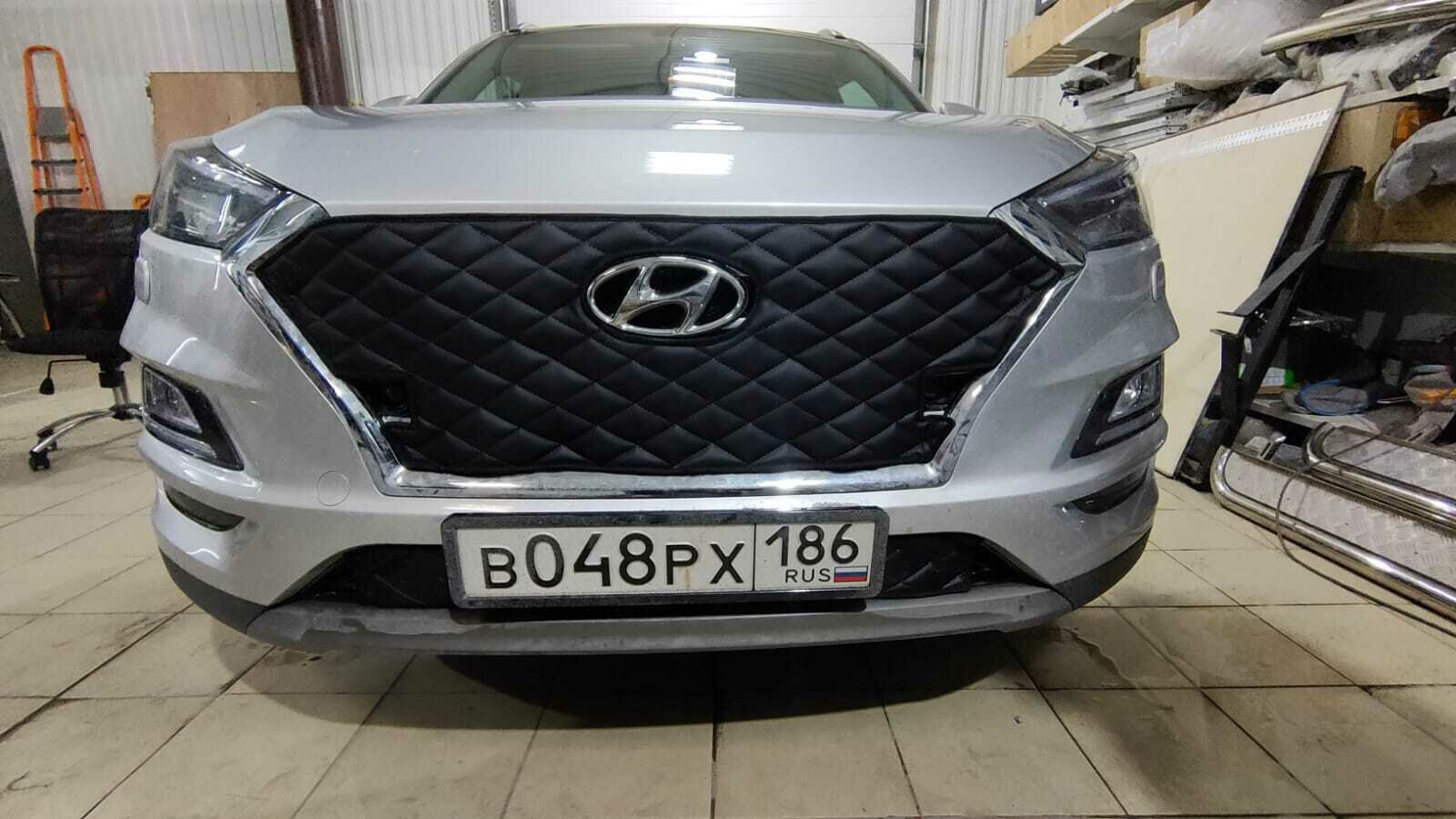 Утеплитель радиатора Экономия топлива Hyundai Tucson Хендай Тусан (2018-2020) парктроники комплект 2 детали