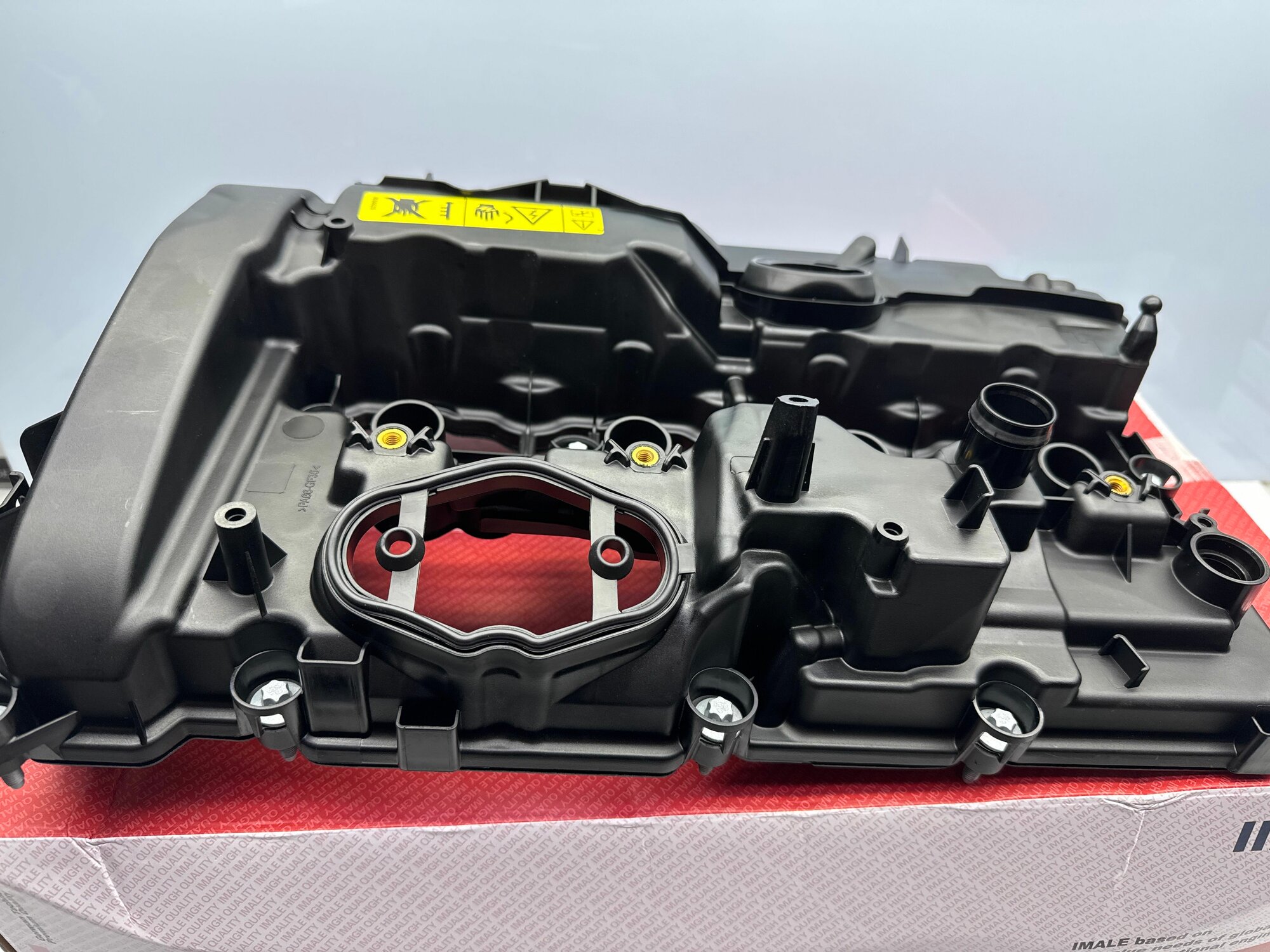Новая клапанная крышка BMW B48 IMALE/IMLENG I04007010 11127611278