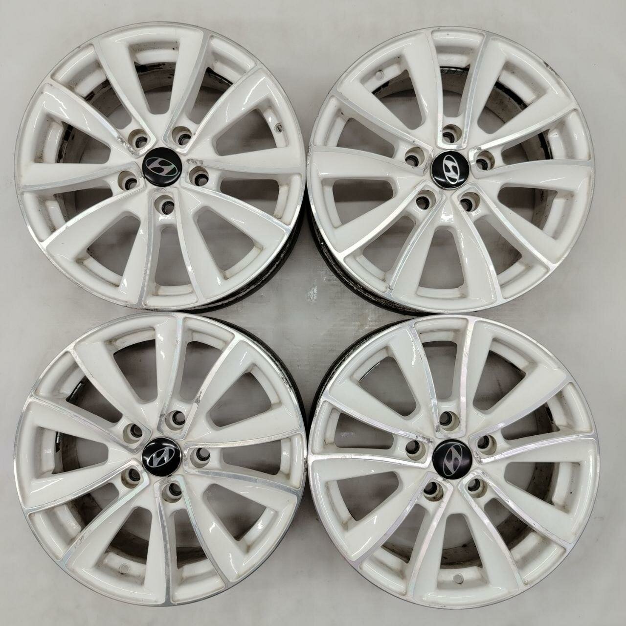 Комплект (4 шт) колесных дисков TechLine 16x6.5 PCD 5x114.3 D67.1 ET36 (Реплика)