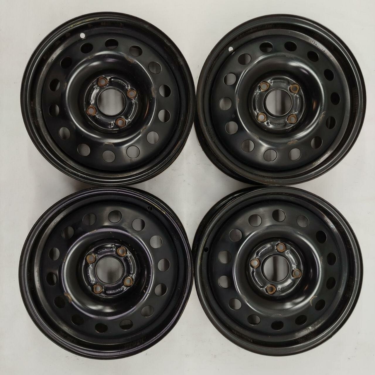 Комплект (4 шт) колесных дисков Штампованные 15x6 PCD 4x100 D60.1 ET40 (оригинал)