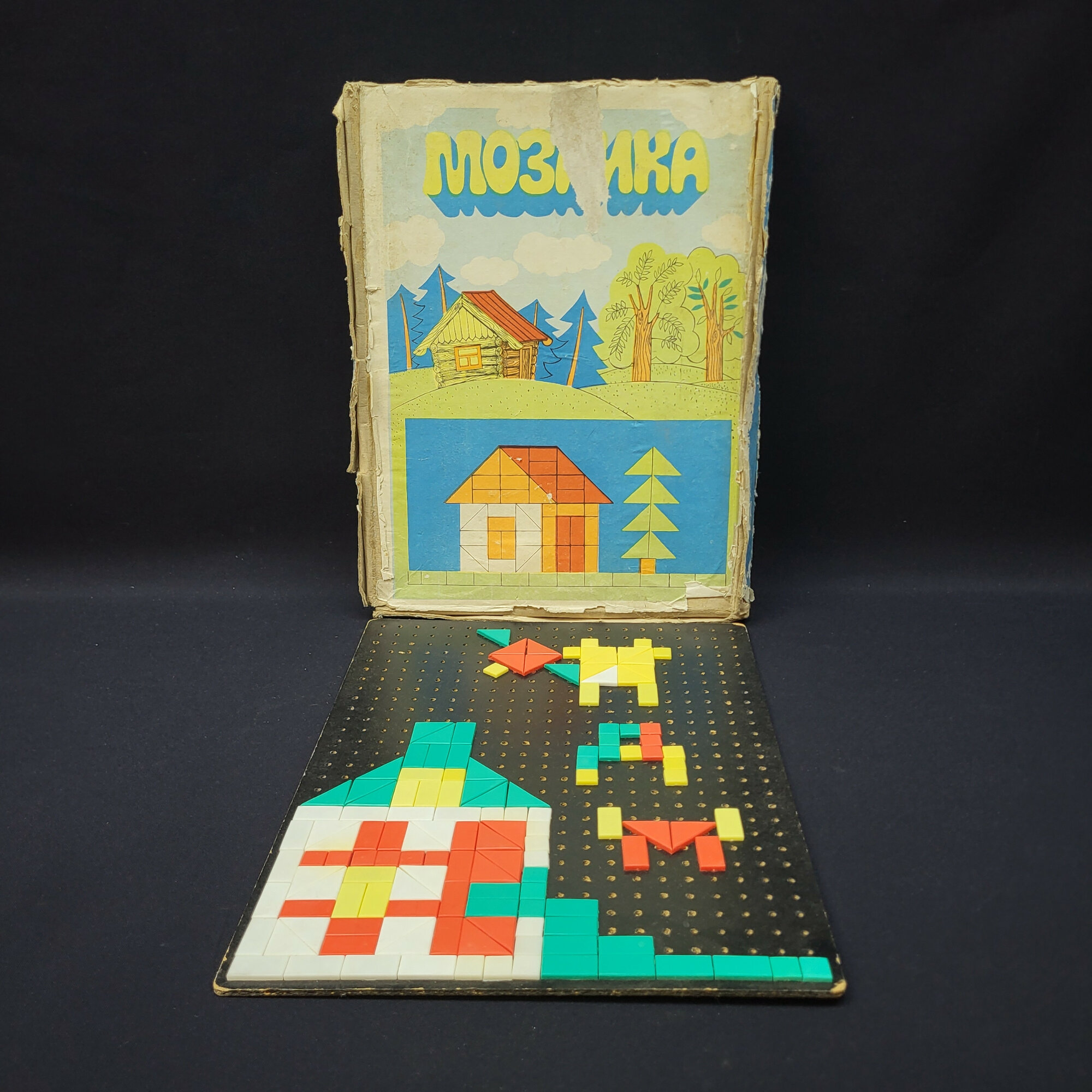 Мозаика винтажная, СССР. Настольная игра с пластмассовыми фишками и игровым полем