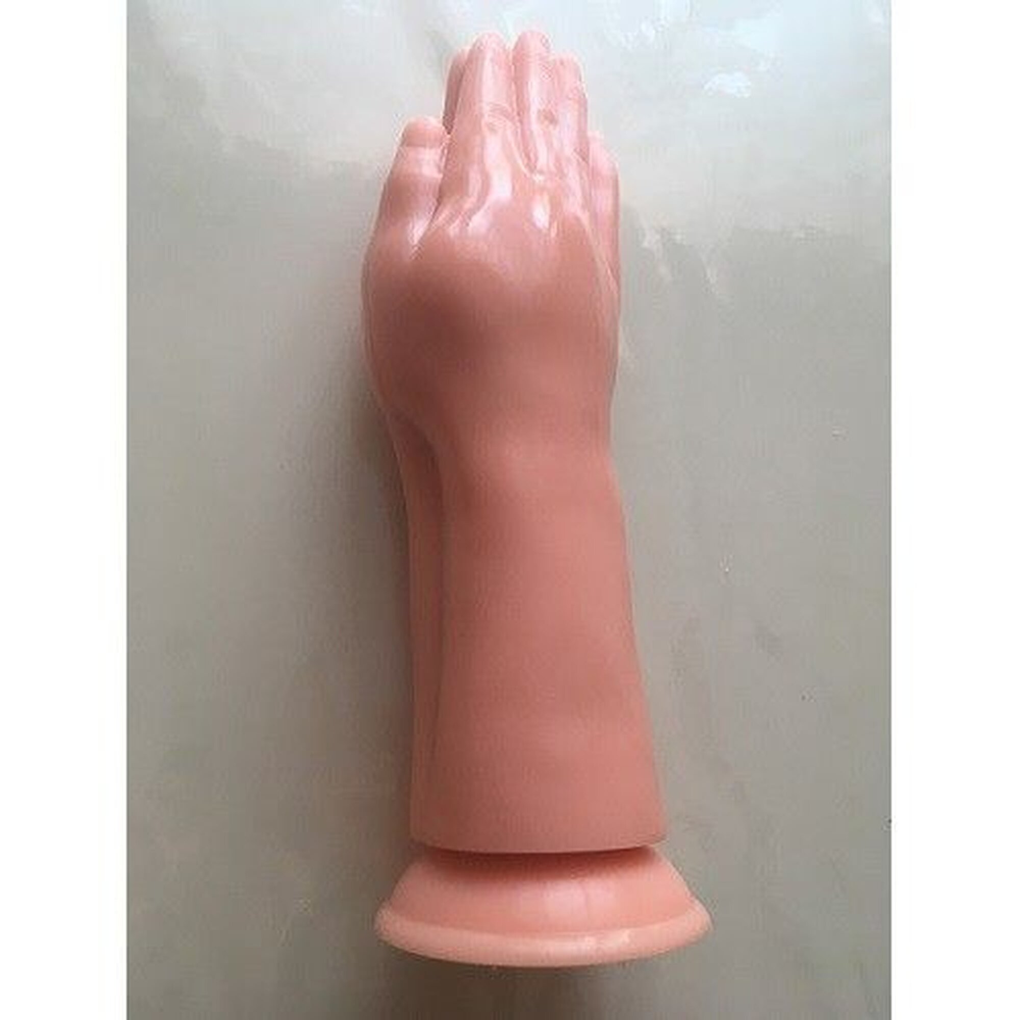 Анальная елочка Lovetoy "Realistic Bitch Fist", ПВХ, телесная, 50 см