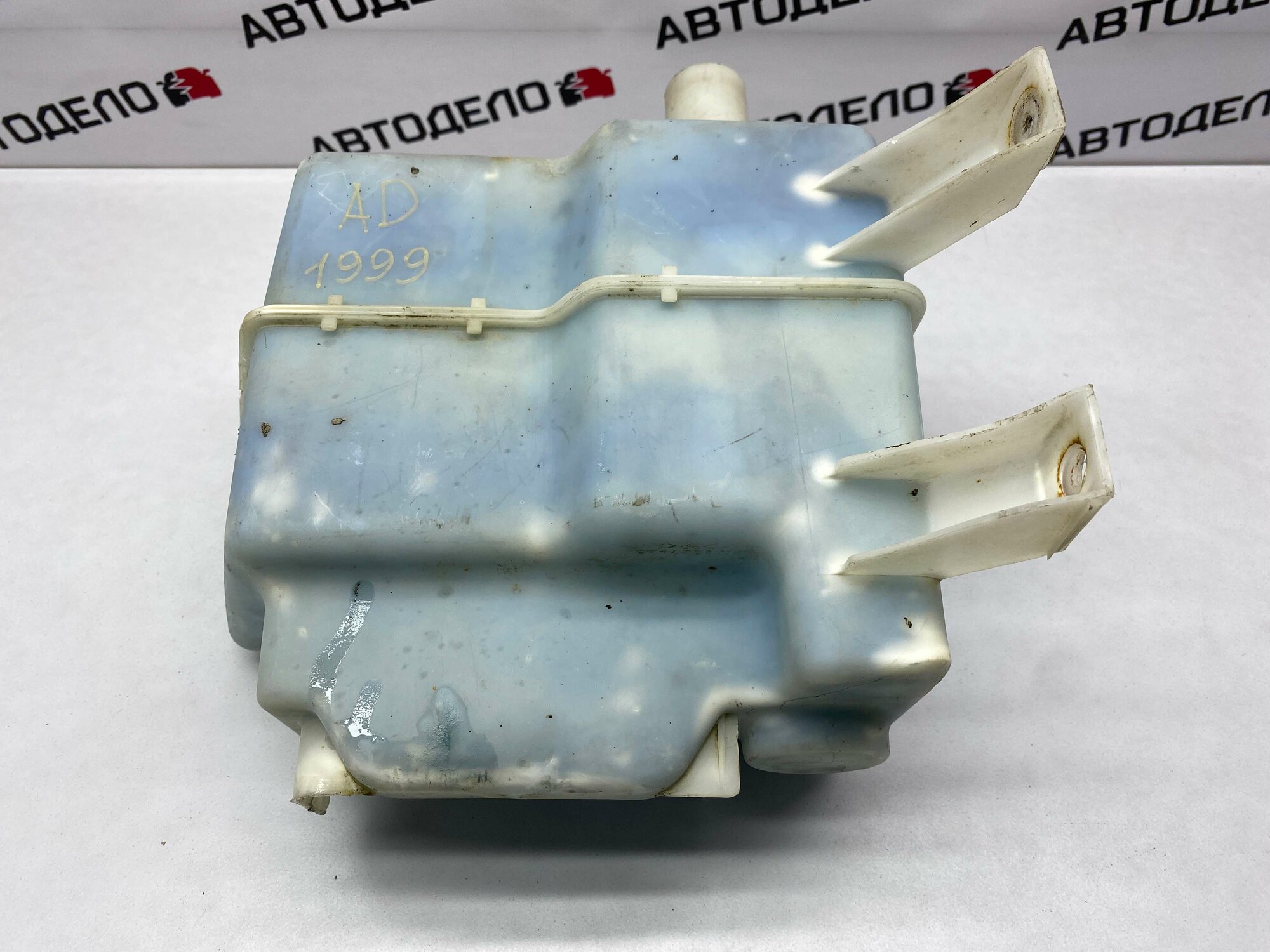 Бачок омывателя Nissan AD Y11 1999 г