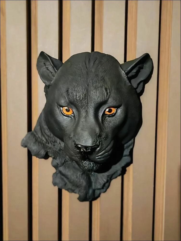 Голова пантеры из гипса и эпоксидной смолы черный матовый настенный декор