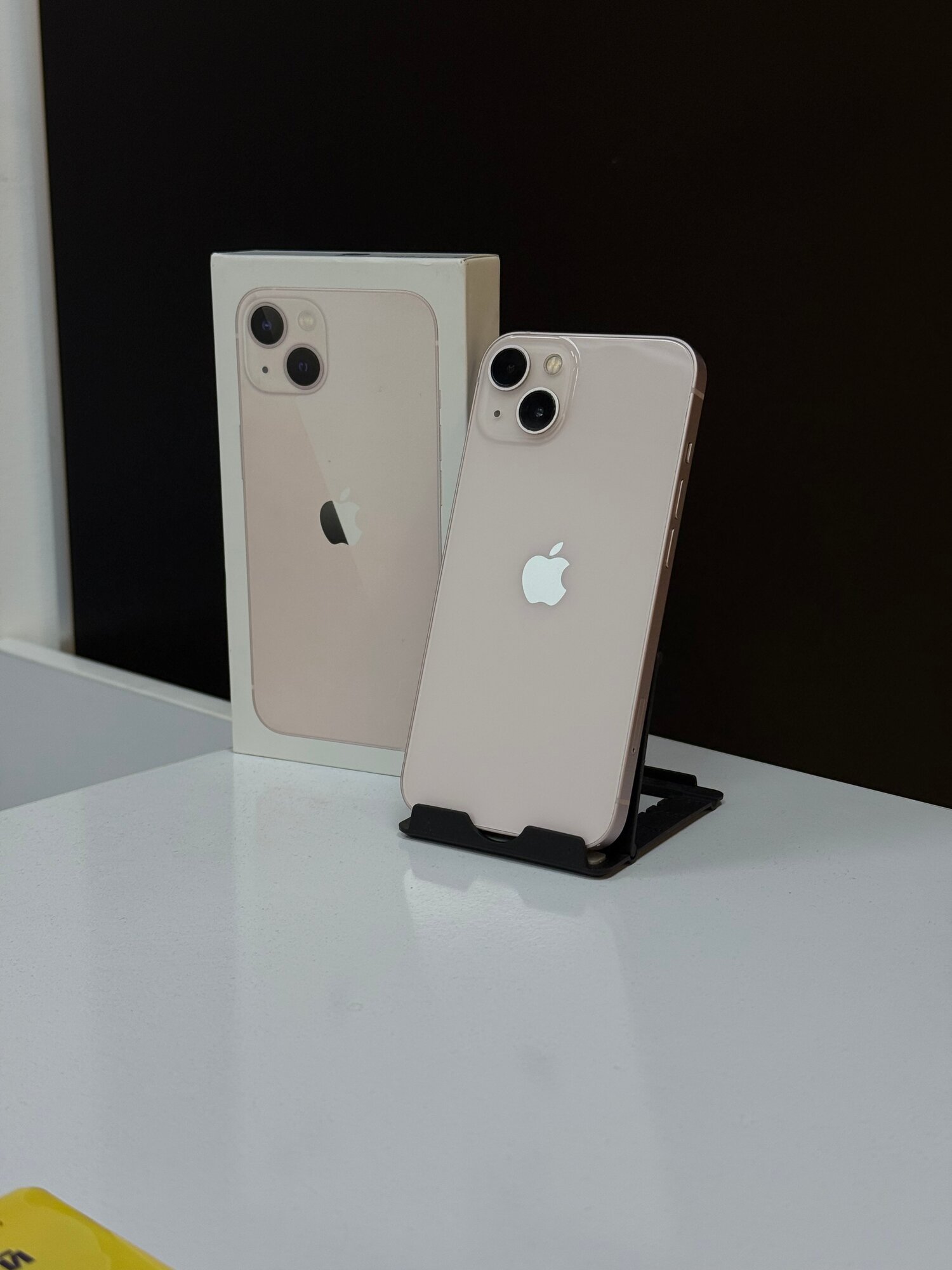 Смартфон Apple iPhone 13 128 ГБ, nano SIM+eSIM, розовый (pink)