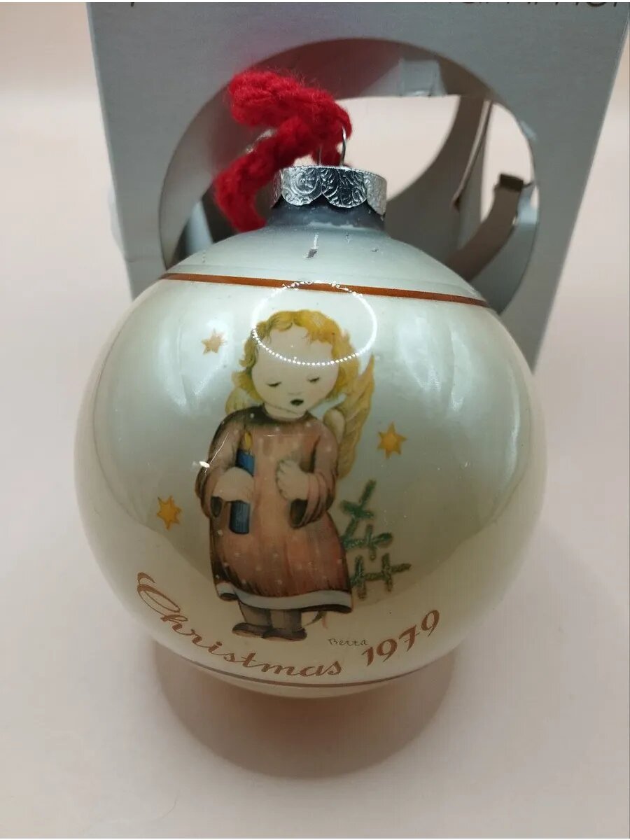 Винтажное елочное украшение Hummel 1979г.