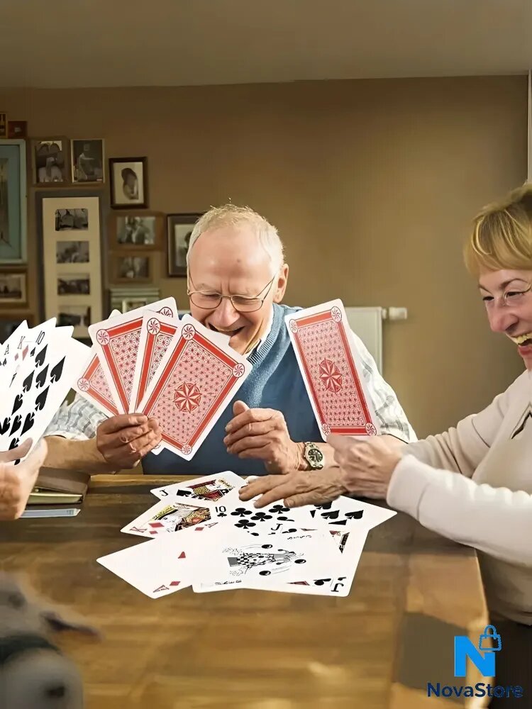 Эксклюзивная колода для пикника и улицы, созданная из плотного картона большого размера, демонстрирует непобедимую прочность для семейных вечеринок