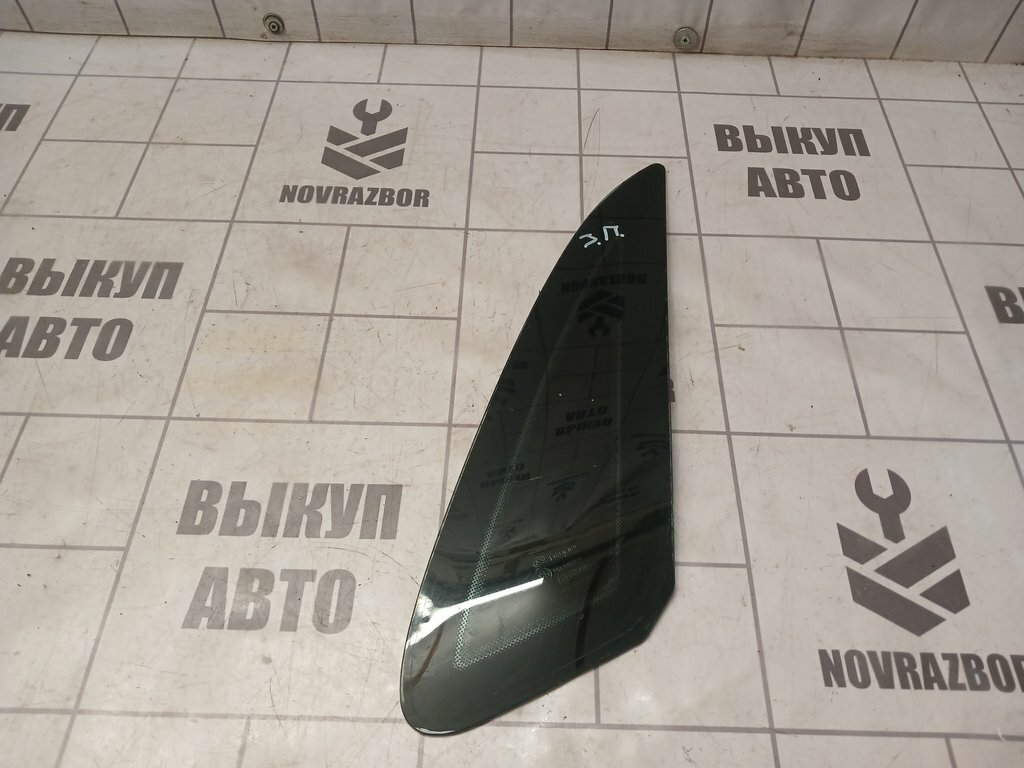Стекло кузовное глухое правое LADA Priora 2008-2018