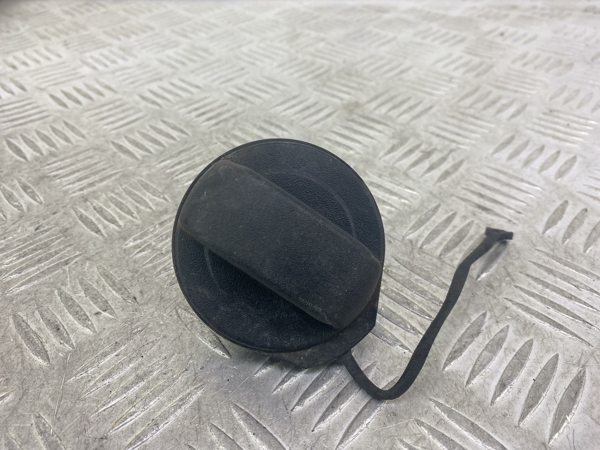 Пробка топливного бака Audi A4 B9 2017 3AA201553A