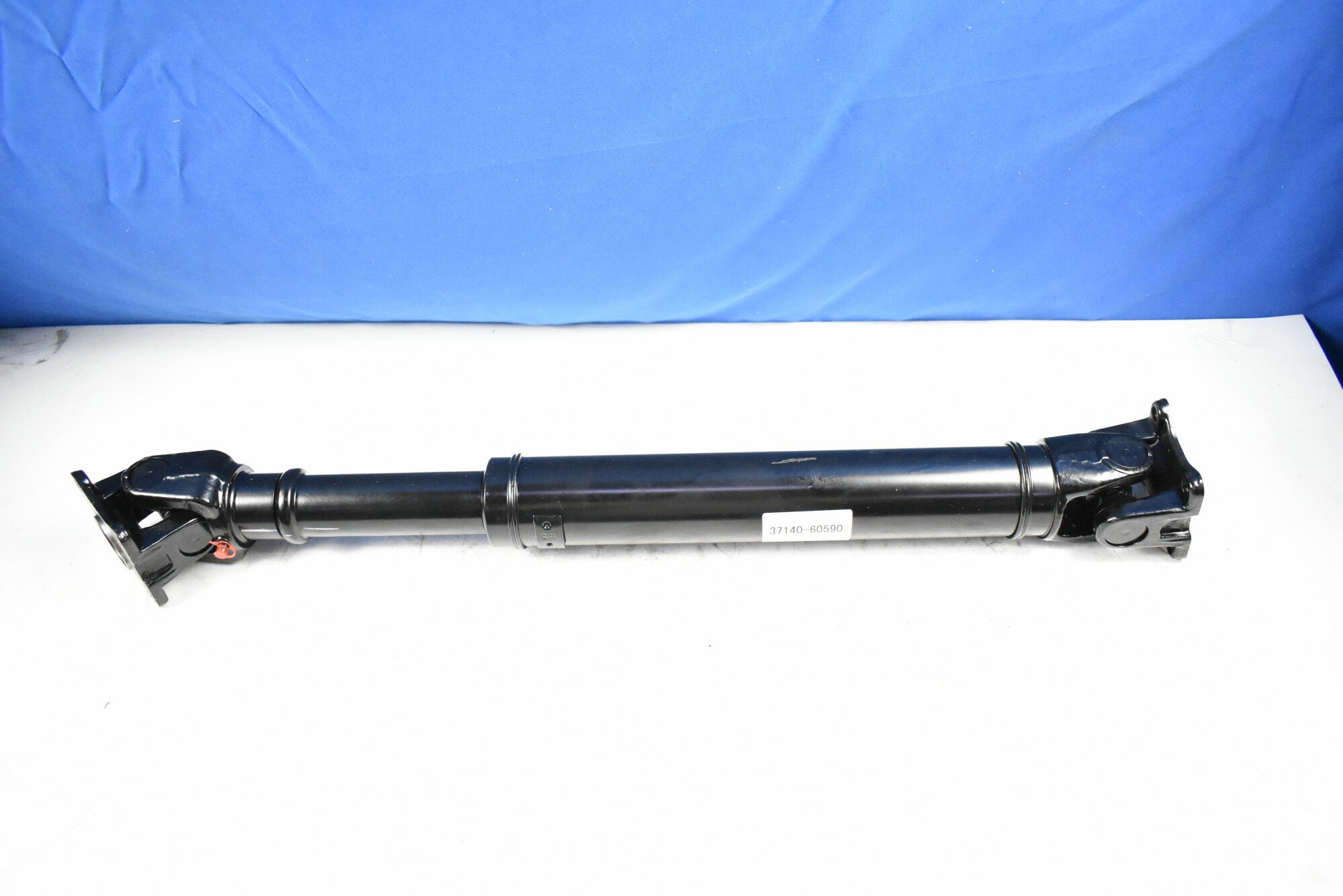 Вал карданный передний Toyota Land Cruiser 200