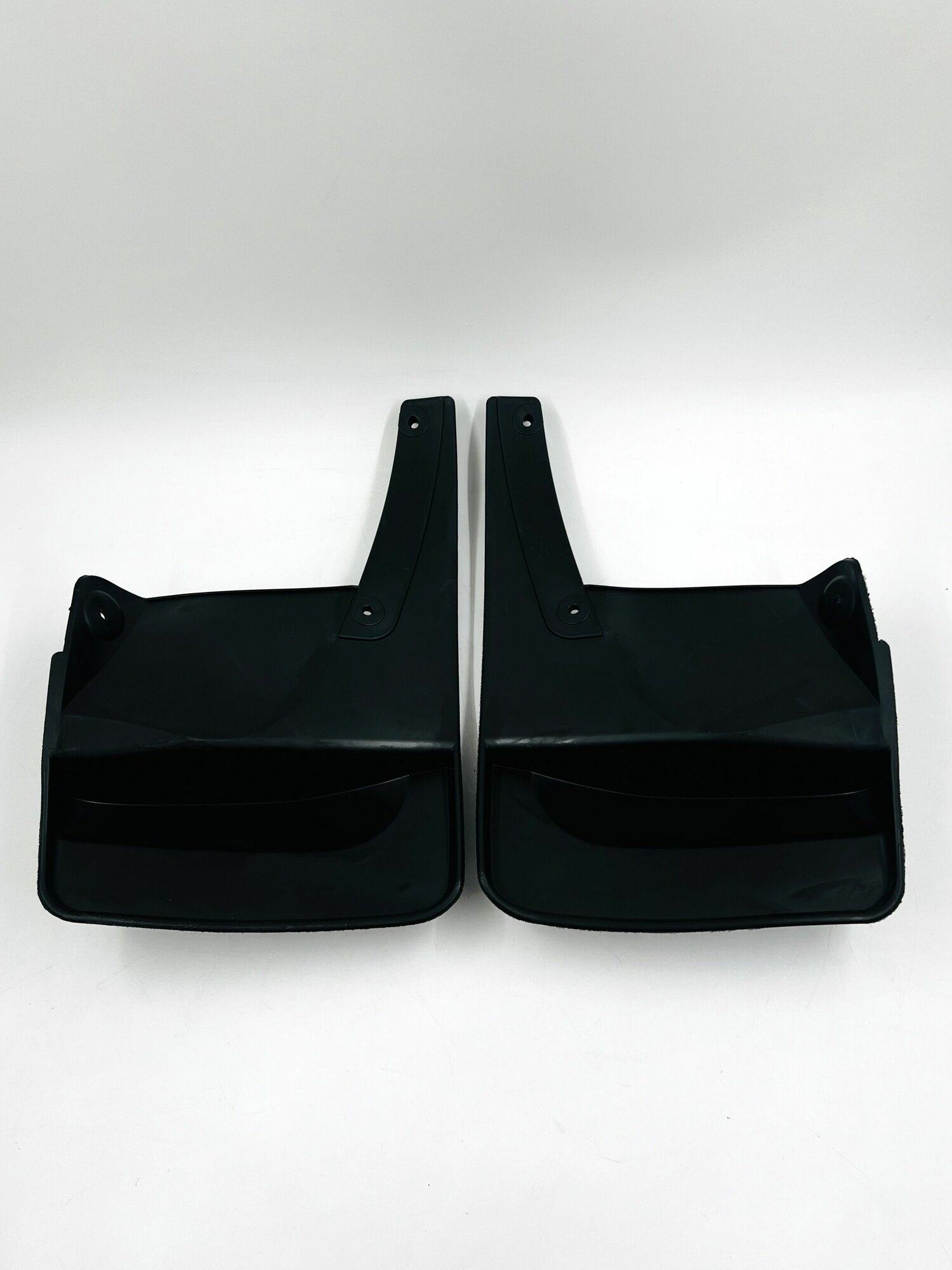 Брызговики задние подходят для ВАЗ 1117-1119 Лада Калина комплект 2 шт