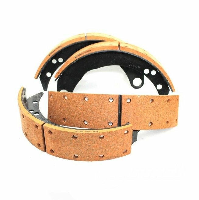 Колодка тормозная ГАЗ 3307, 3309, 4301, 3306 передняя к т 4 шт. (Riginal)