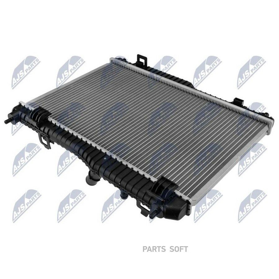Радиатор охлаждения двигателя FORD FIESTA VI 1.0 12-, B-MAX 1.0 12- (MAN) от официального дистрибьютора, NTY, артикул CCHFR003