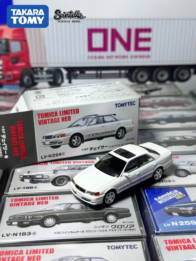 Машинка Tomytec 1/64 Tomica Limited Vintage Tomytec TLV LV-N224c Alloy Car Model Collection Gift