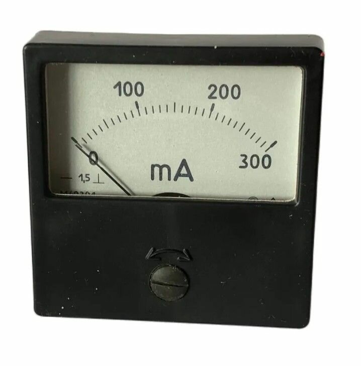 Амперметр М423001-300-0-300МА-1,5