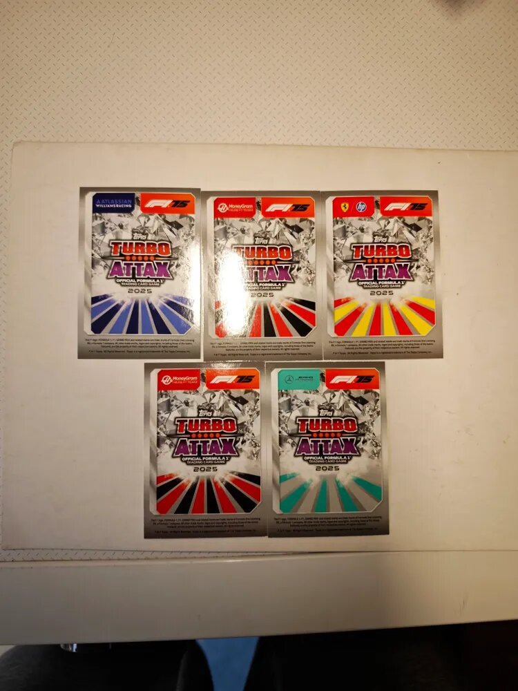 Набор коллекционных карточек Topps Turbo ATtax Refraction 2025 года (5 карточек)