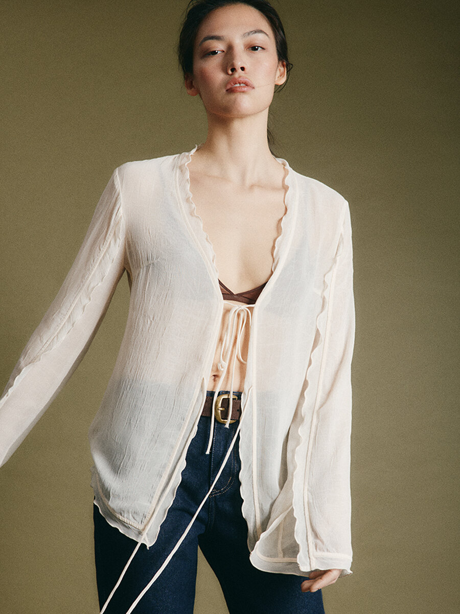 Блуза шифоновая полуприлегающая с волнистыми краями