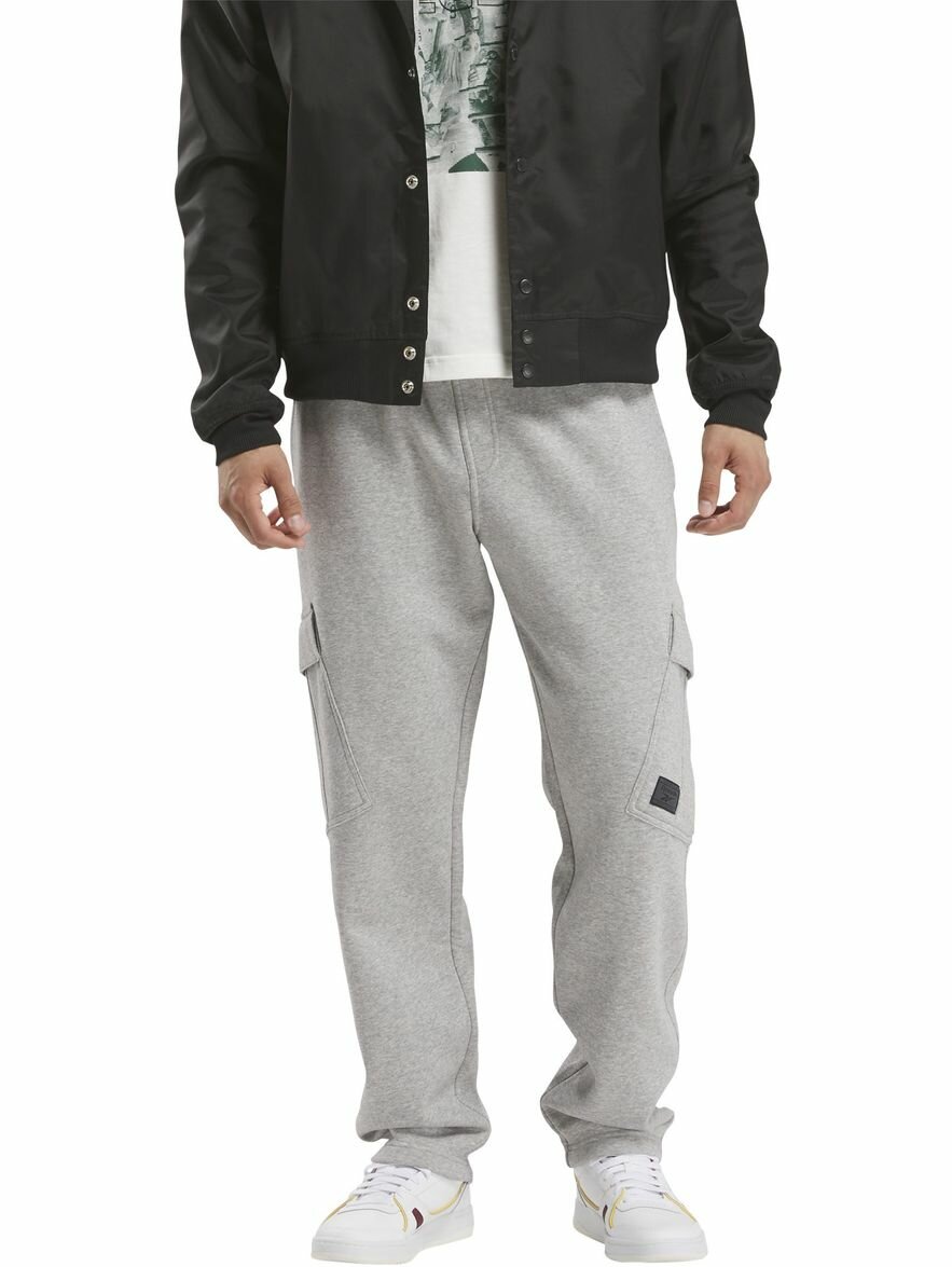 Брюки спортивные