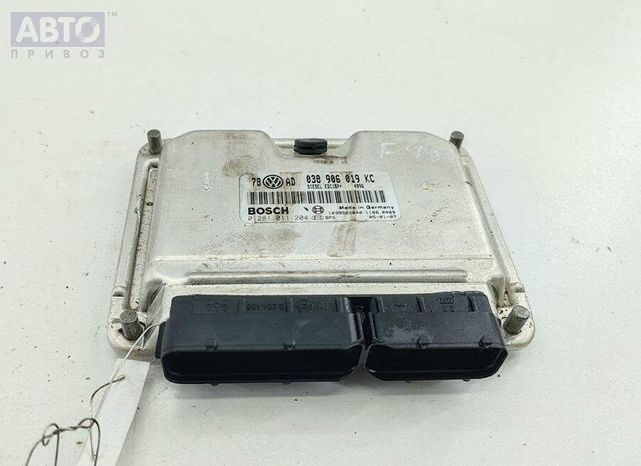 Блок управления двигателем (ДВС) Volkswagen Passat B5+ (GP)