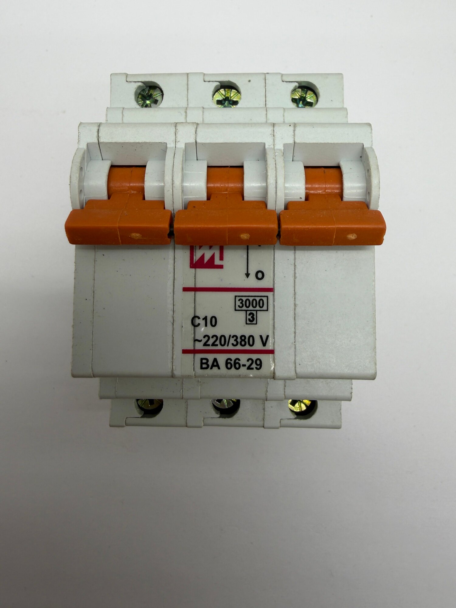ВА66-29, C10, 220V/380V, 3 полюса, "Тираспольский завод". Автоматический выключатель.