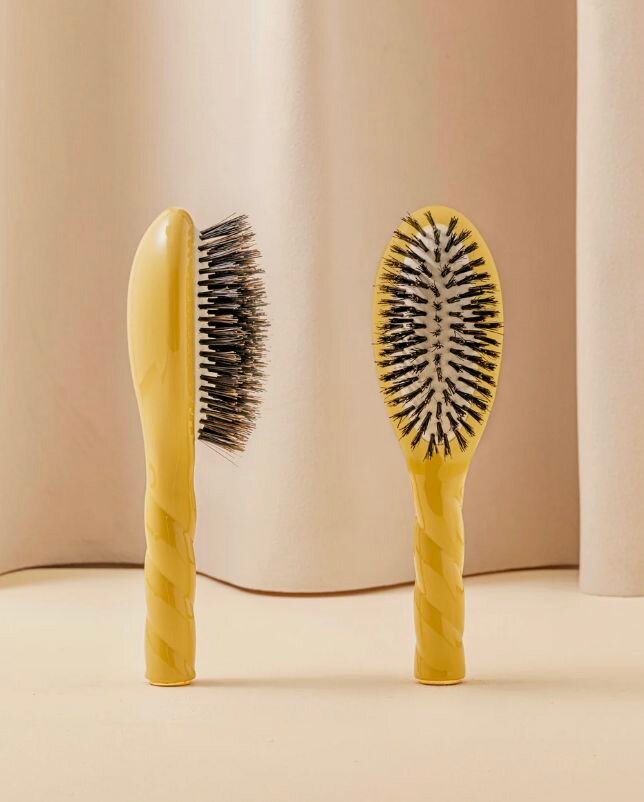 La Bonne Brosse Расческа для волос N 01 Universal Small Hair Care Brush Saffron Yellow