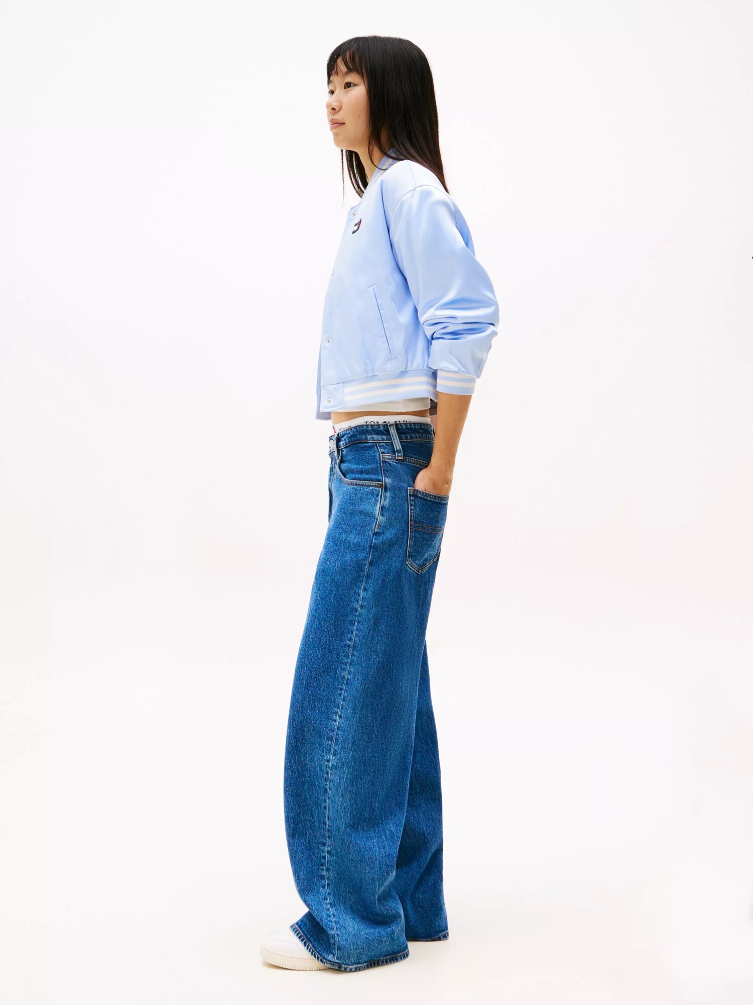 Джинсы мом Tommy Jeans, размер 30/30 JEAN, синий — фото 1