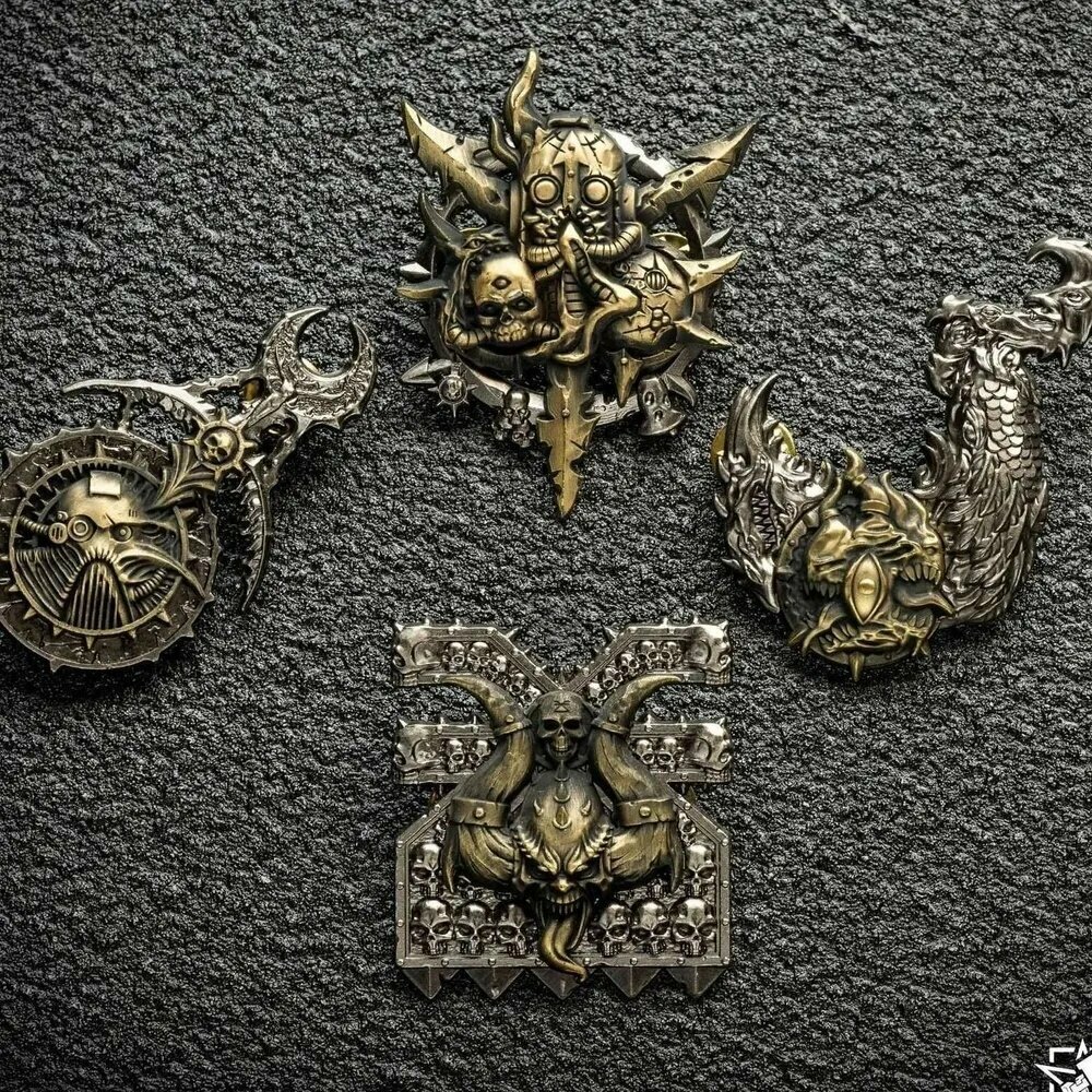 Warhammer 40K Значок — фото 1