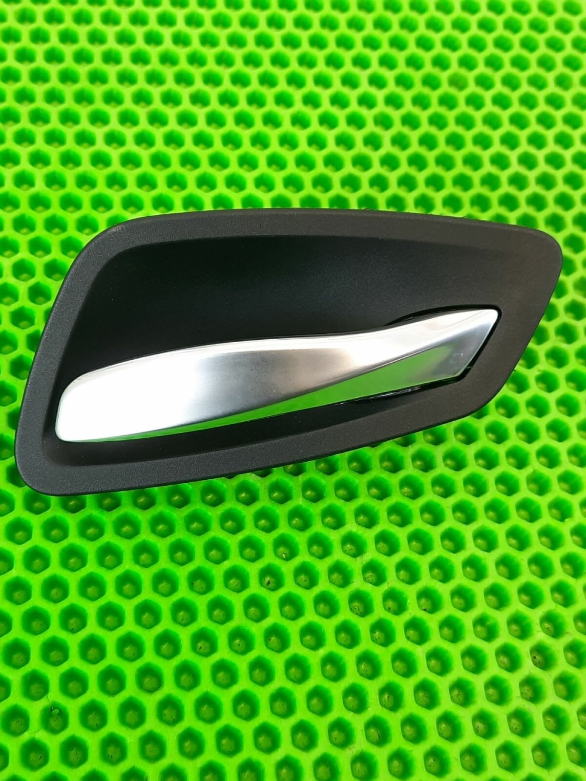 Ручка двери правая BMW E90 2005-2013г.