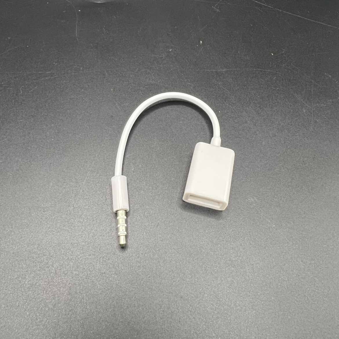 Кабель-адаптер USB, переходник аудиоразъема, для музыкальных плееров и флеш-накопителей, гибкий и прочный, портативный, для автомобильной аудиосистемы, передача данных и зарядка, аудиокабель