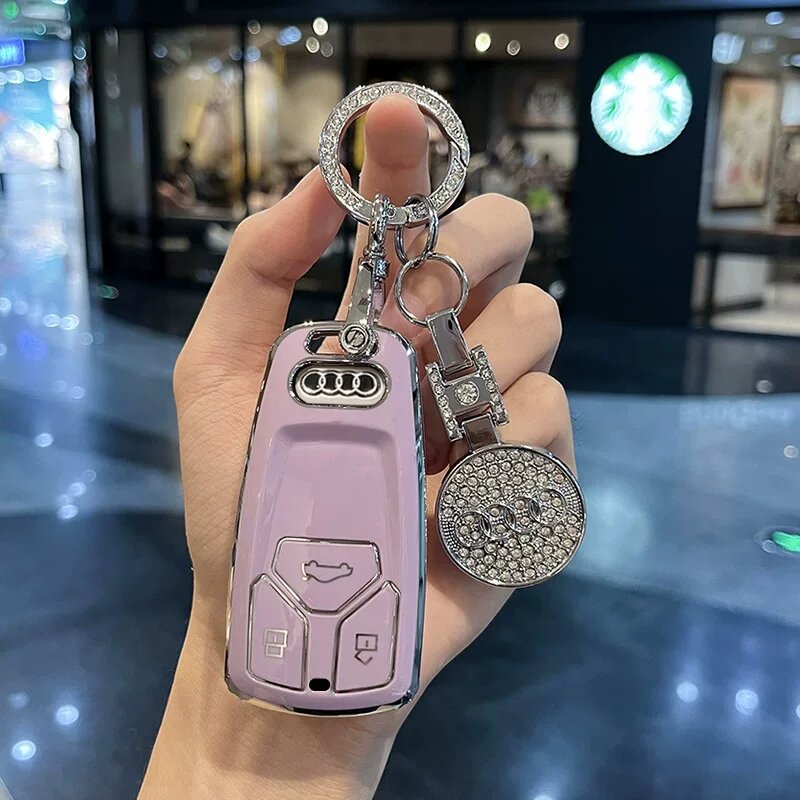 Пурпурный ключевой брелок Audi A4L с инкрустацией бриллиантов, автознак, для моделей 2026 г, роскошный аксессуар
